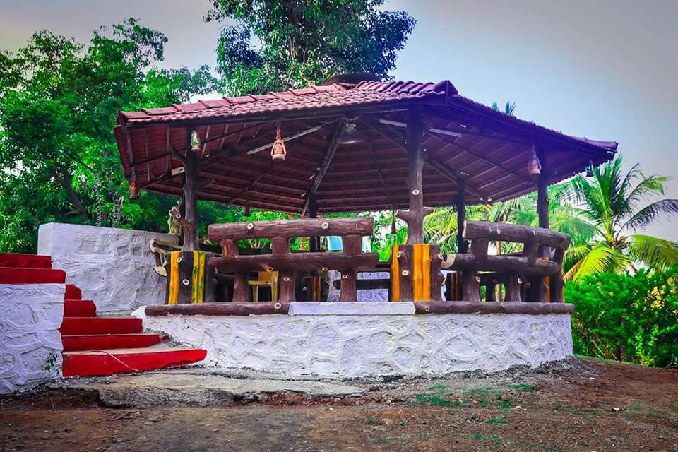 Attra’s Holiday and Camping Farms- WHERE NATURE SPEAKS ...