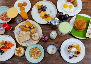 BACK IN TIME WITH THE 90’S BRUNCH - tourismindia.org