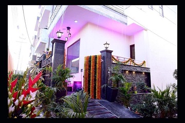 Noida witness the grand opening of a luxury boutique hotel ...