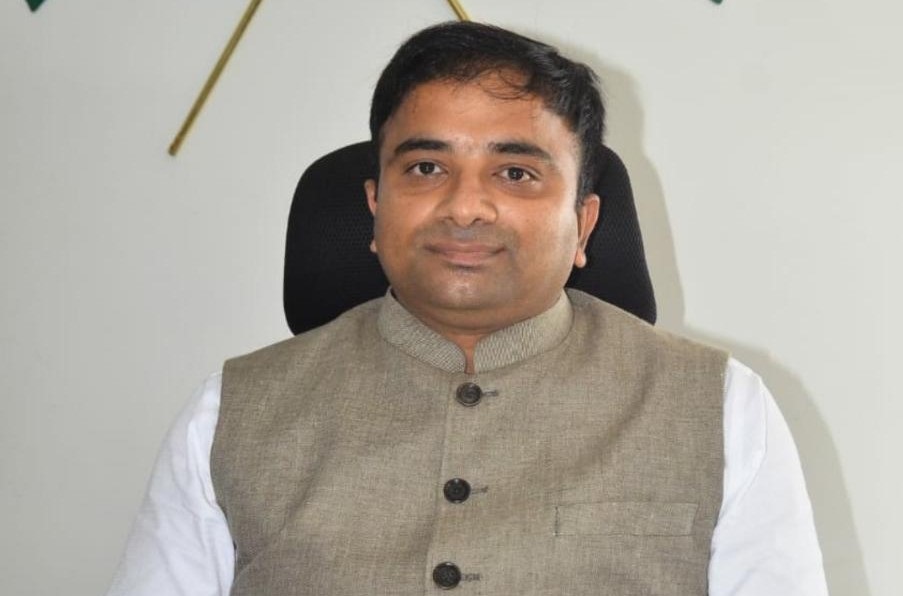 Dr Rajendra K.V. IAS takes charge as the Director of Karnataka Tourism ...